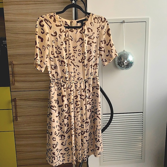 BCBGMaxAzria Dresses | Bcbg Max Azria Cream Leopard Print Dress Xs | Poshmark